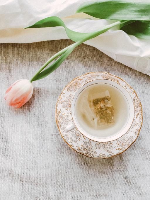 6 Of The Best Teas For Singing - Yona Marie | Yona Marie Music