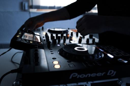33 Great Dj Quotes For Inspiration, Knowledge And Laughs - Yona Marie ...